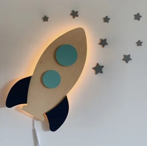 lovel.cz Dřevěná lampa - vesmírná raketa