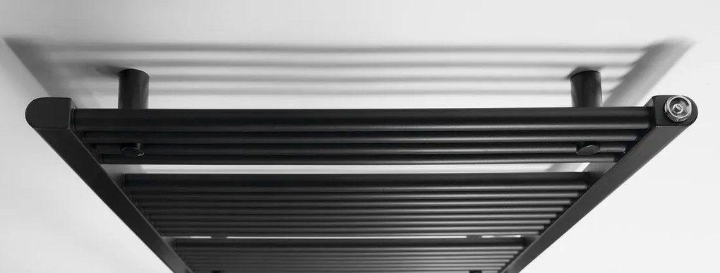 Aqualine Direct otopné těleso rovné boční připojení 600 x 960 mm černá mat ILR96B
