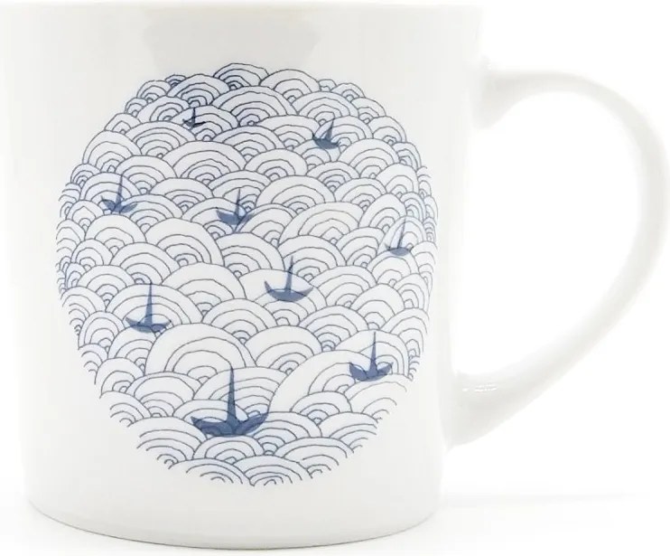 Porcelánový hrnek Loďky na vlnách, 500 ml – modrobílý, s autorským designem