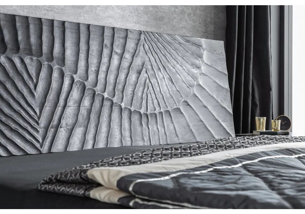 Massive home | Černá manželská postel 180x200 cm Scorpion mango