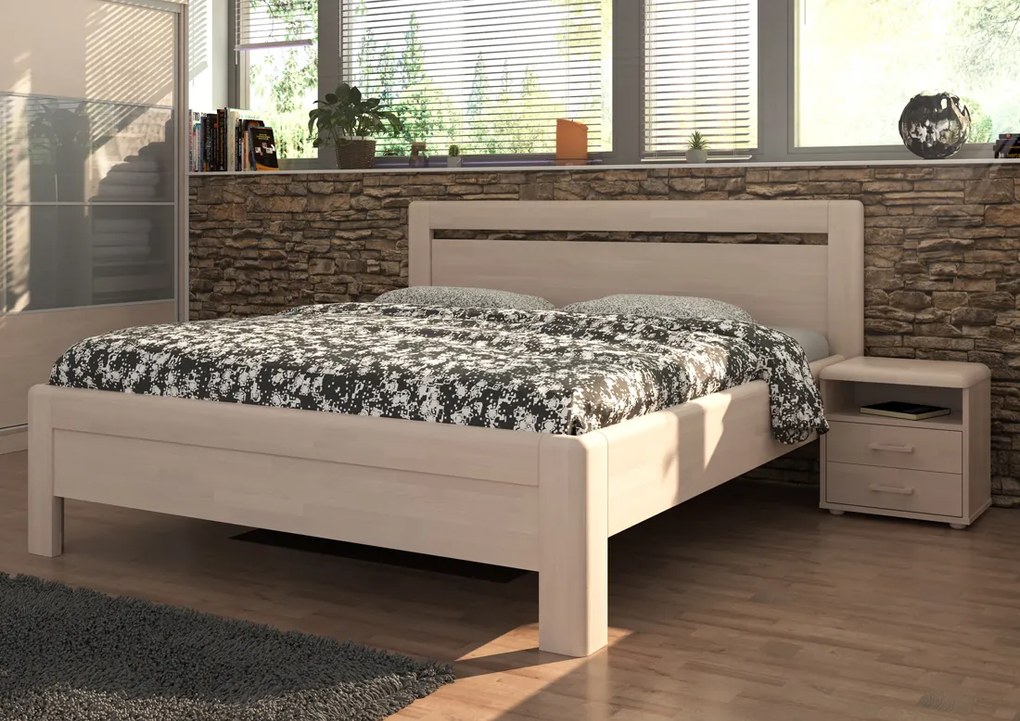 BMB Adriana Klasik postel - buk Moření: Lak, Provedení: Buk průběžný, Rozměr: 180 x 200 cm