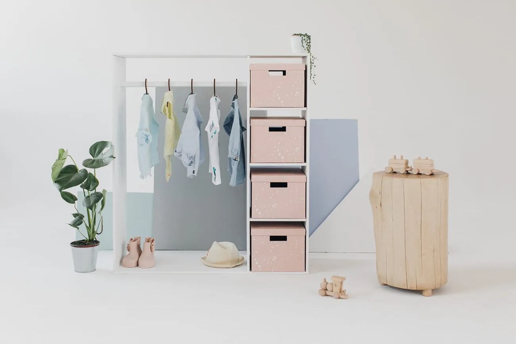 Dřevěná šatní skříň montessori pro děti - mátová