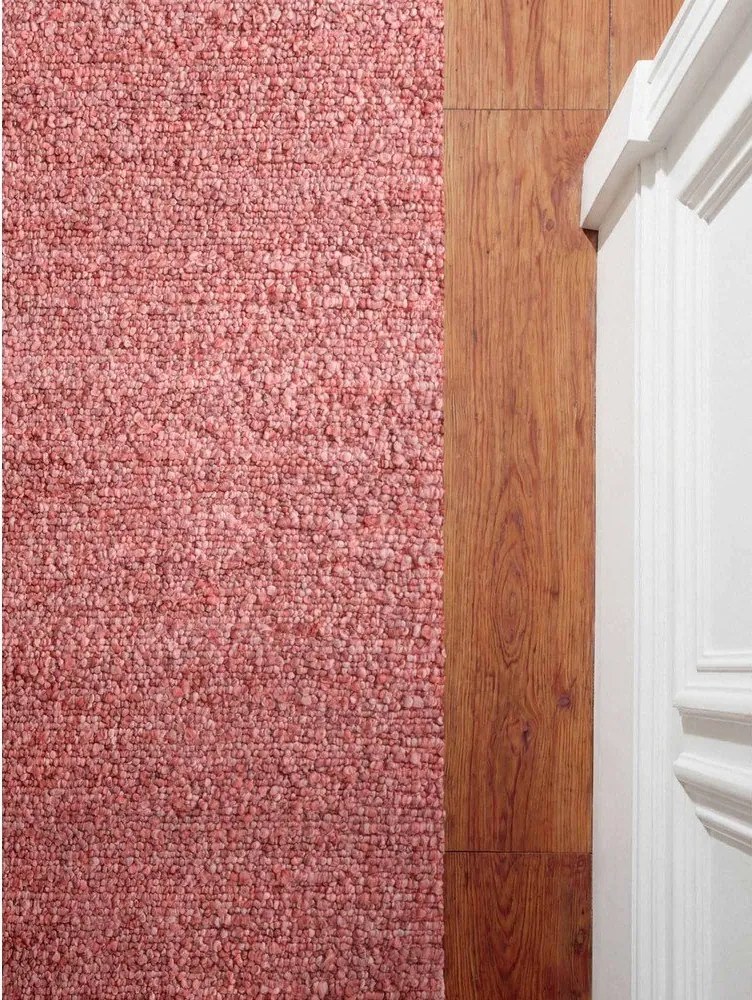 Tmavě růžový ručně tkaný běhoun z materiálu bouclé 80x200 cm Notting Hill Portobello – Ted Baker