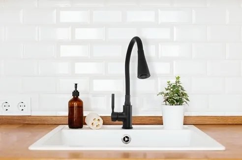 Invena Pogo, vysoká dřezová baterie 2-funkční, černá-chrom, INV-BZ-80-L04-L