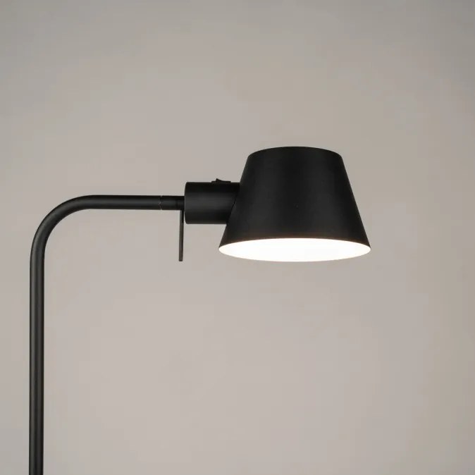 Stojací designová lampa Sabre Black