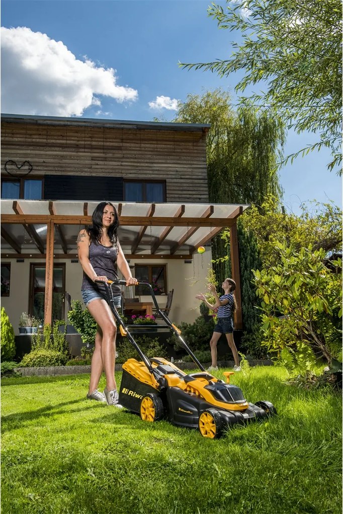 Riwall PRO RALM 3820 akumulátorová travní sekačka 20 V (bez baterie a nabíječky)