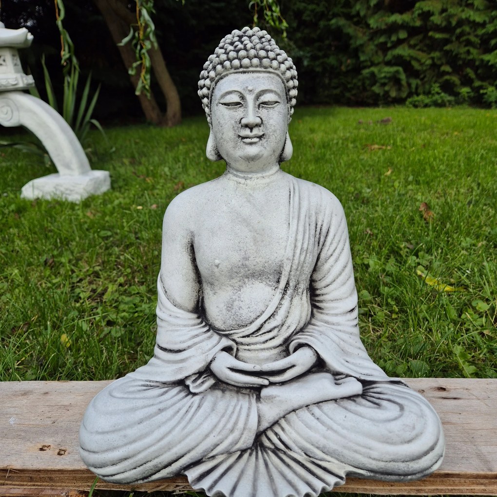 Betonová figurka Buddha sedící 7 kg 30 cm mnich zahradní ozdoba mrazuvzdorná