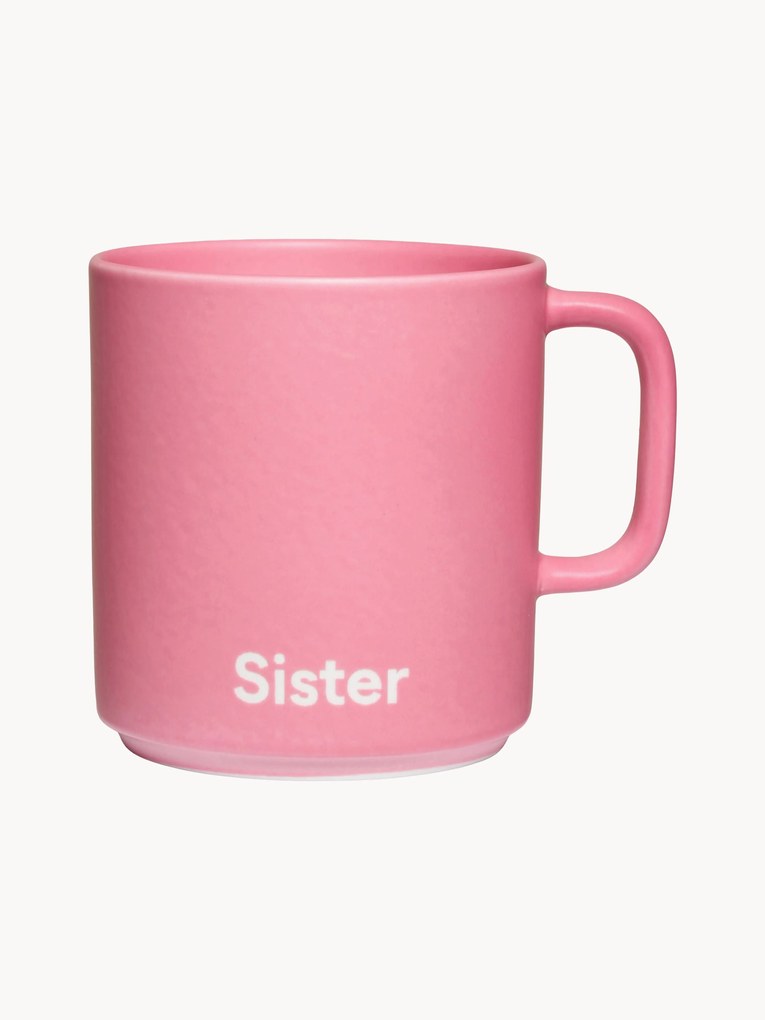 Hrnek's nápisem Favourite Sister