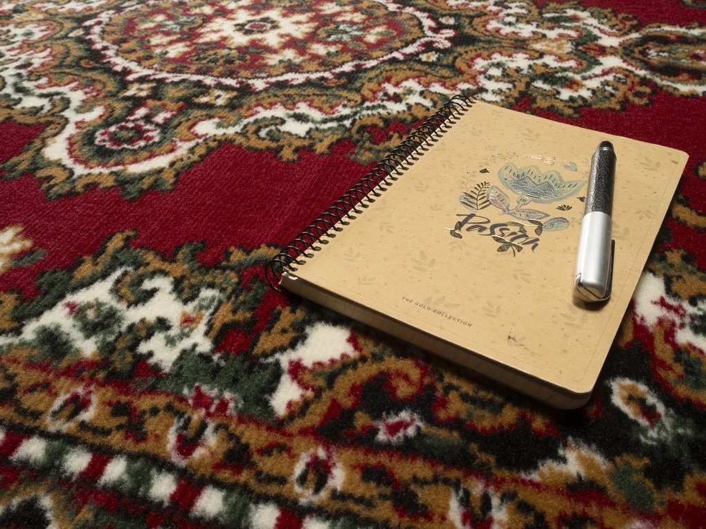 Alfa Carpets, Kusový koberec TEHERAN T-102 red kruh, 190x190 (průměr) kruh, červená, chodba / předsíň