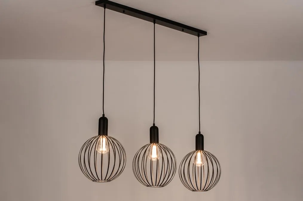 Závěsné svítidlo nad jídelní stůl Ohio Nero Trio Line