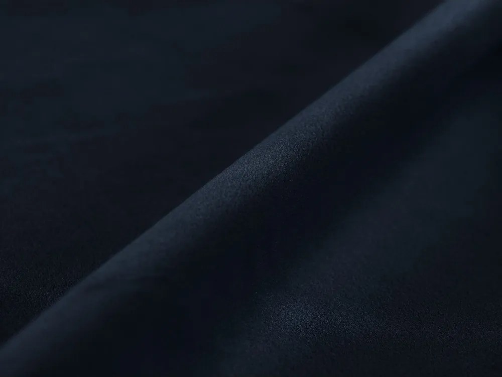 Tmavě modrá čalouněná dvoulůžková postel s úložným prostorem s roštem 160x200 cm Lupine – Micadoni