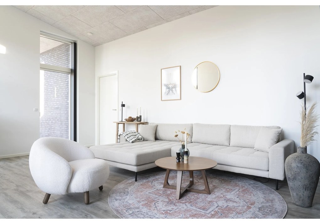 Bílé designové lounge křeslo z umělé jehněčí kožešiny Latama