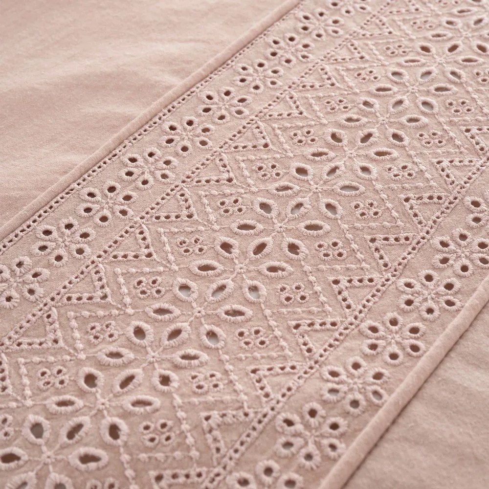 Růžové povlečení na dvoulůžko/prodloužené 230x220 cm Broderie Anglaise – Catherine Lansfield
