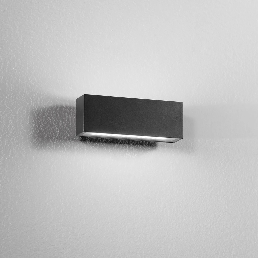 FAN LED-W-AGERA-180 Venkovní nástěnné svítidlo LED AGERA černá hliník 2x6 W 1380 lm 3000/4000 K IP54 7 x 18 x 6,5 - FANEUROPE