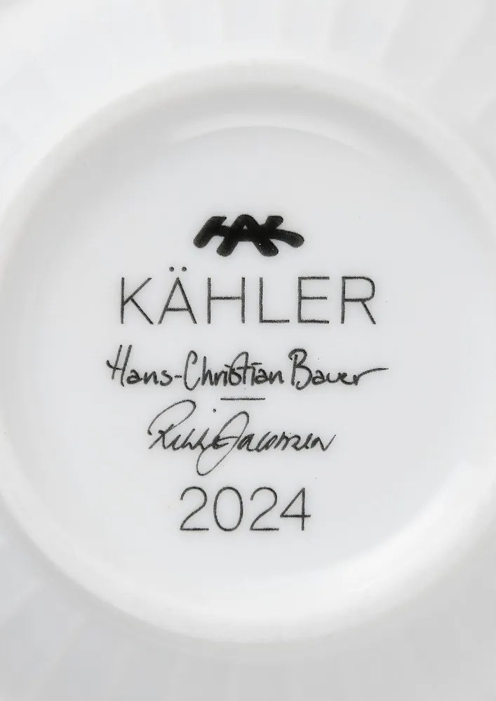 Bílý porcelánový hrnek s vánočním motivem 330 ml Hammershøi Christmas – Kähler Design