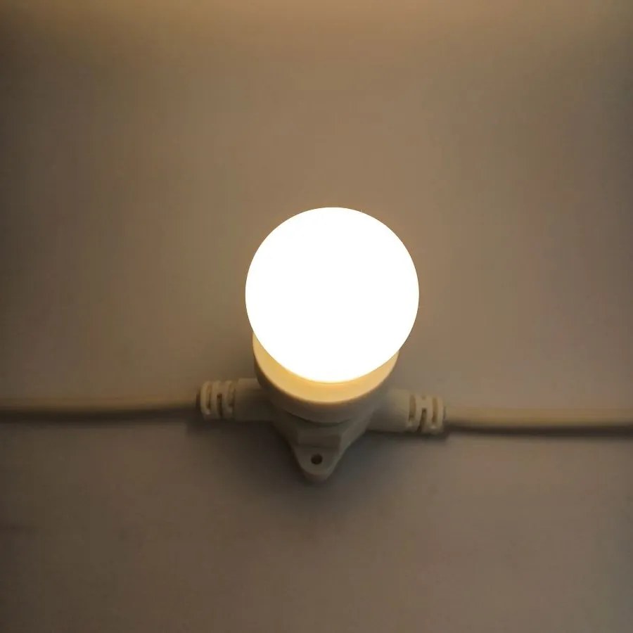 LED žárovka SMDE, teple bílá, patice E27, 12 diod, IP44
