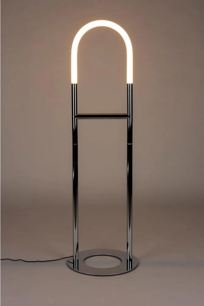 LED stmívatelná stojací lampa ve stříbrné barvě (výška 135 cm) Arch – Zuiver
