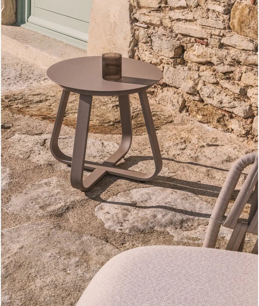 Kovový kulatý zahradní stolek ø 48 cm Tamaris – Kave Home