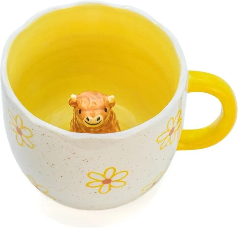 Žlutý/krémový porcelánový hrnek 350 ml Surprise Highland Cow – Sass & Belle