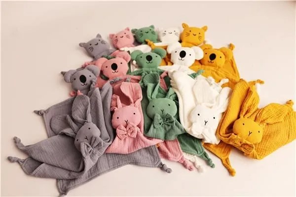 Mušelínový usínáček New Baby Koala mustard