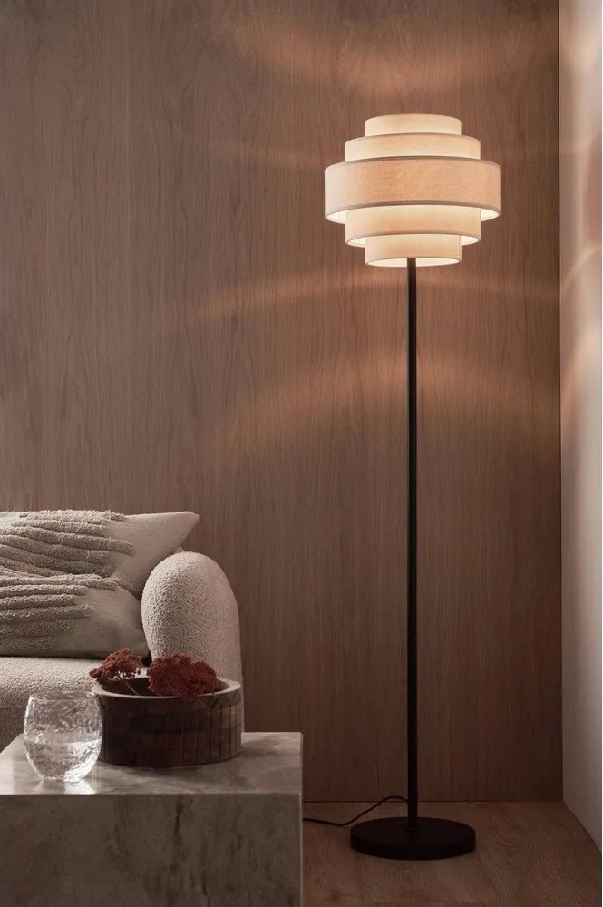 Matně černá/béžová látková stojací lampa (výška 145 cm) Miguel – Ellos Home