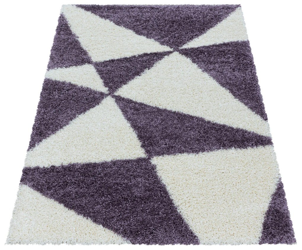 Ayyildiz Kusový koberec TANGO 3101, Lila Rozměr koberce: 80 x 150 cm