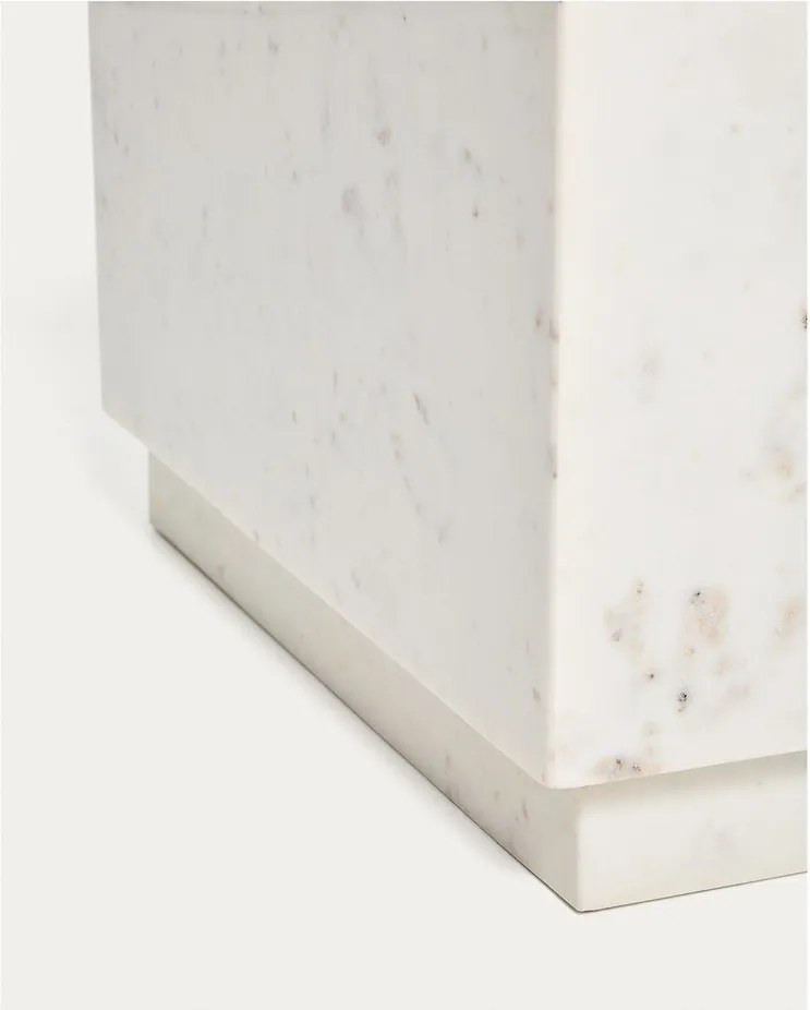 Mramorový odkládací stolek 50x50 cm Sorein – Kave Home