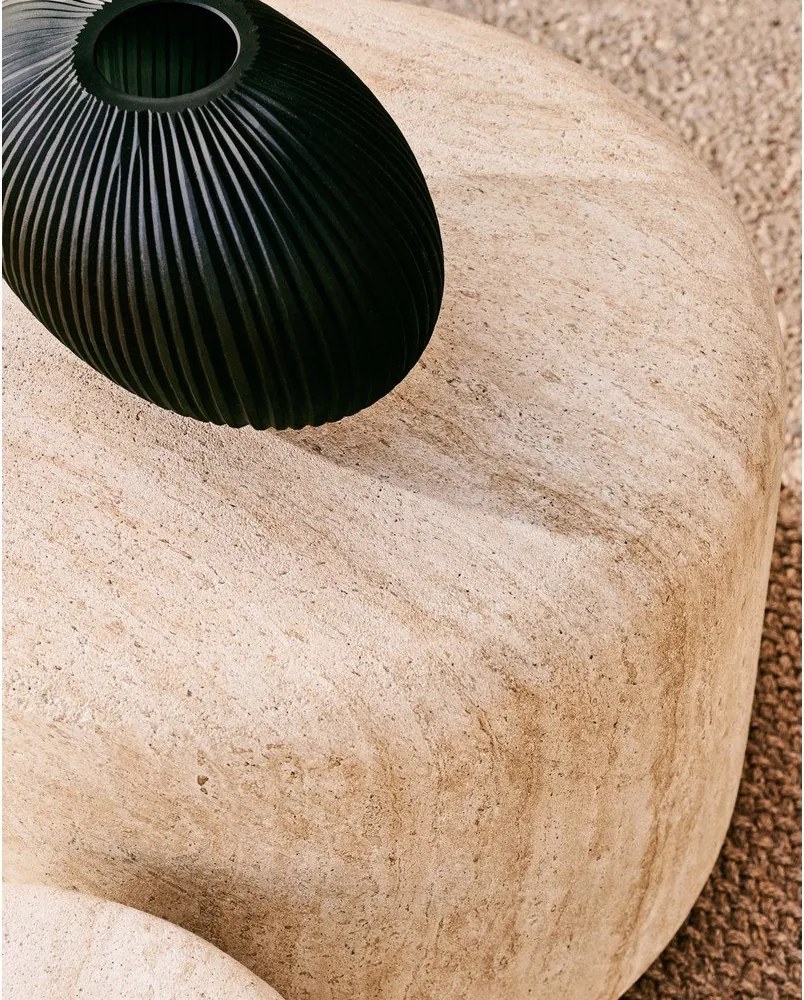 Betonový kulatý zahradní stolek ø 60 cm Drasi – Kave Home