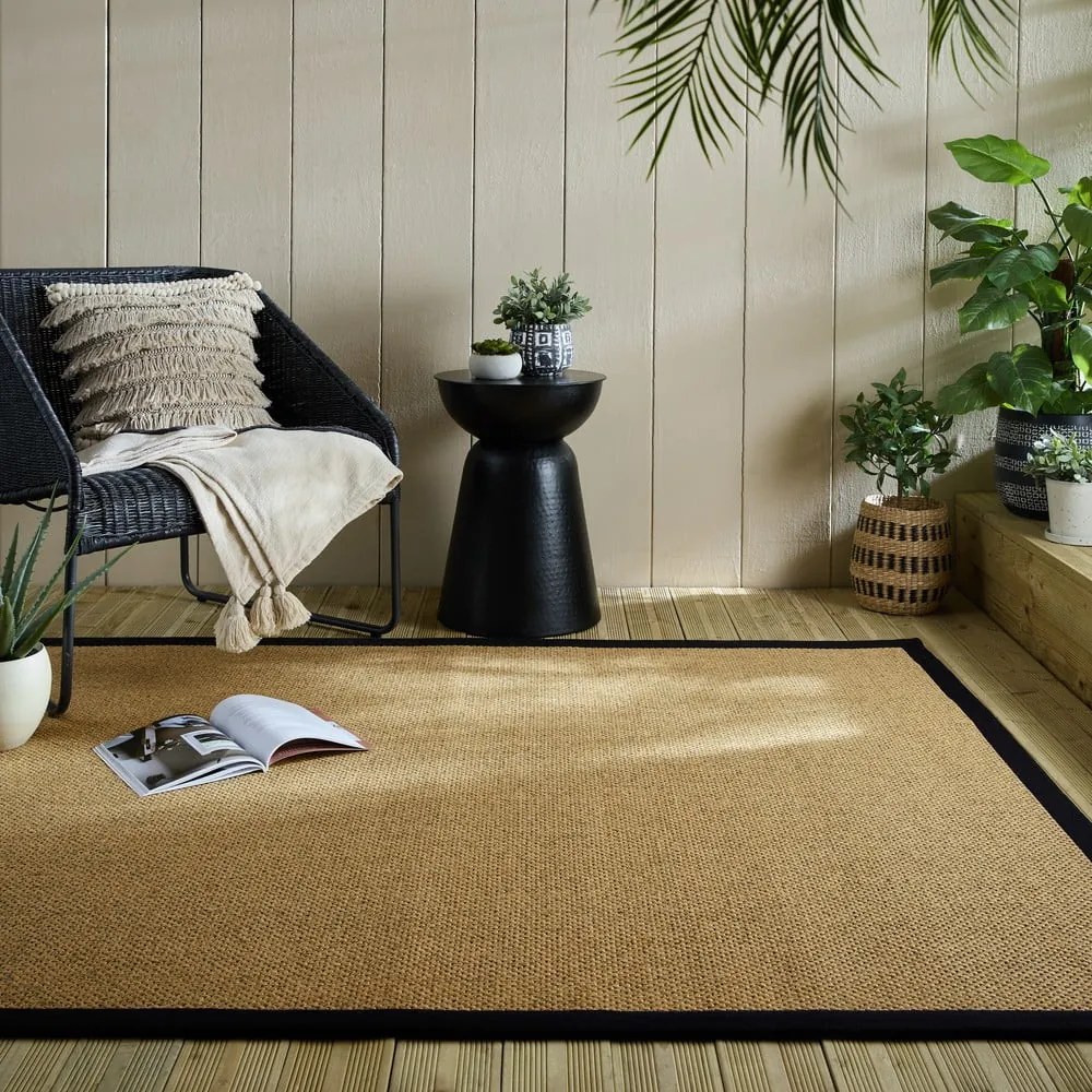 Vnitřní a venkovní koberec v černé a světle hnědé barvě 200x290 cm Sisal Look – Flair Rugs