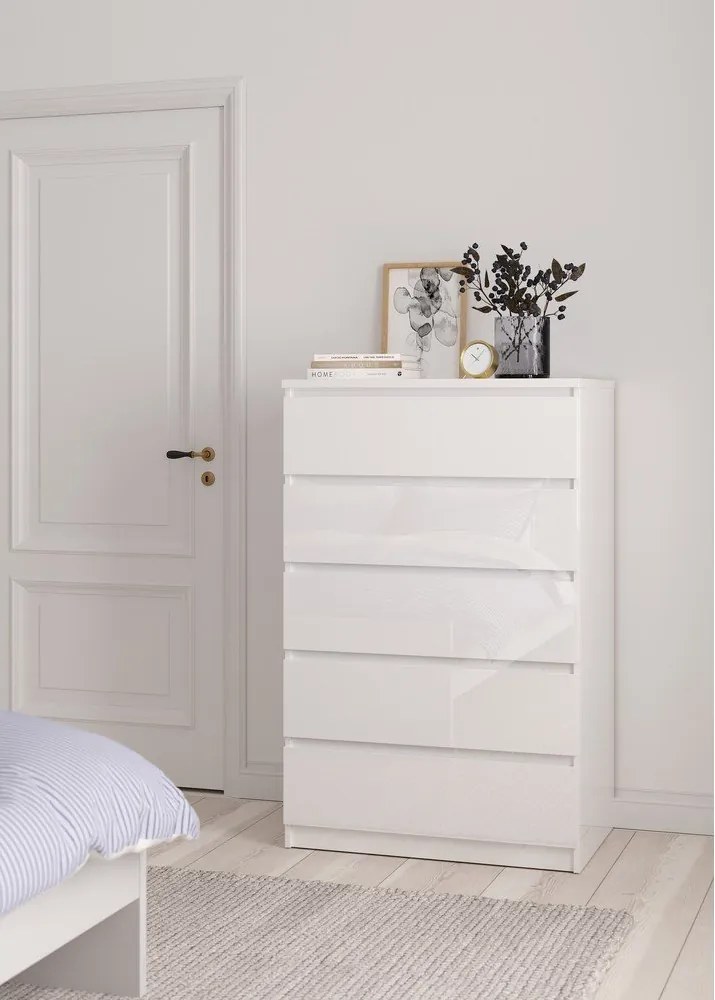 Bílá komoda 77x121x50 cm Naia – Tvilum