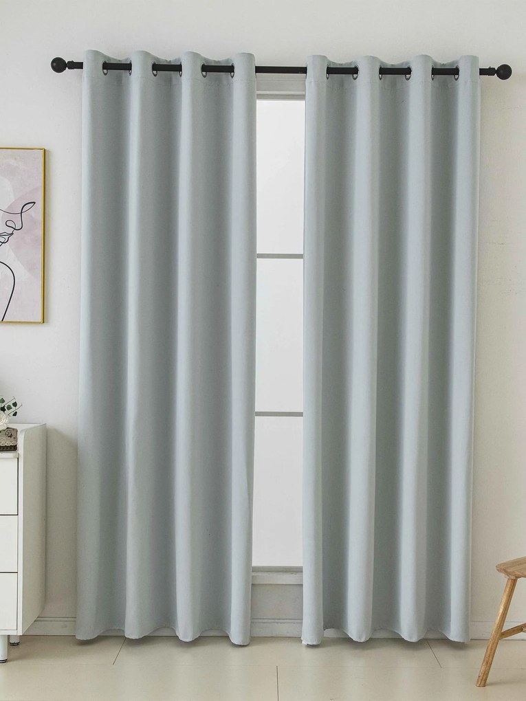 MK Lůžkoviny Blackout závěsy Elias stříbrná – 140 × 250 cm (2 ks) - kroužky