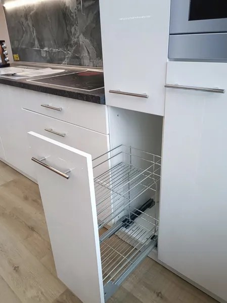 Kuchyňská skříňka AVA 30 D CARGO BB