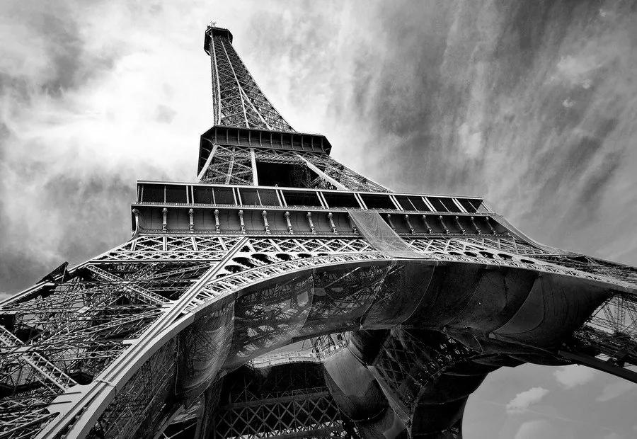 Postershop Fototapeta vliesová: Eiffelova věž (2) - 254x368 cm