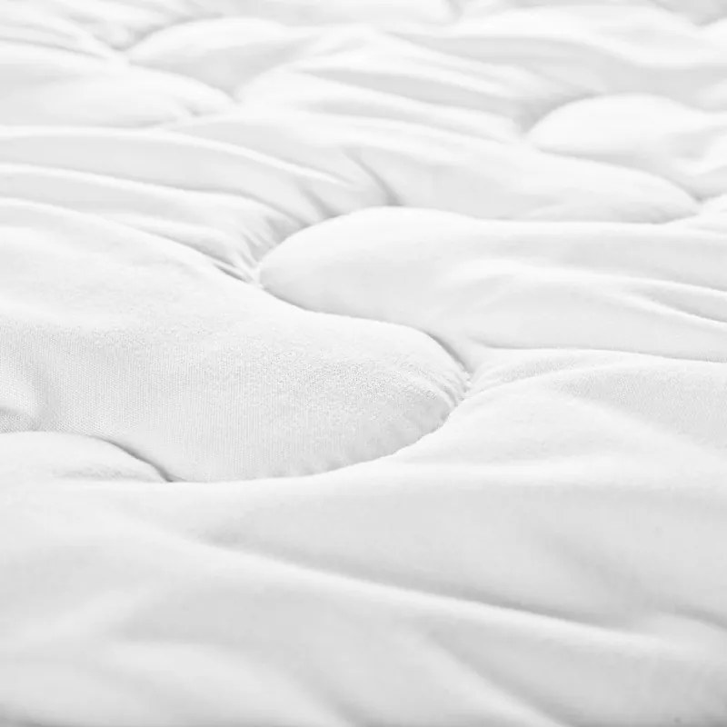 Přikrývka standardní 140 x 200 300 g/m² EMI 1+1 ZDARMA