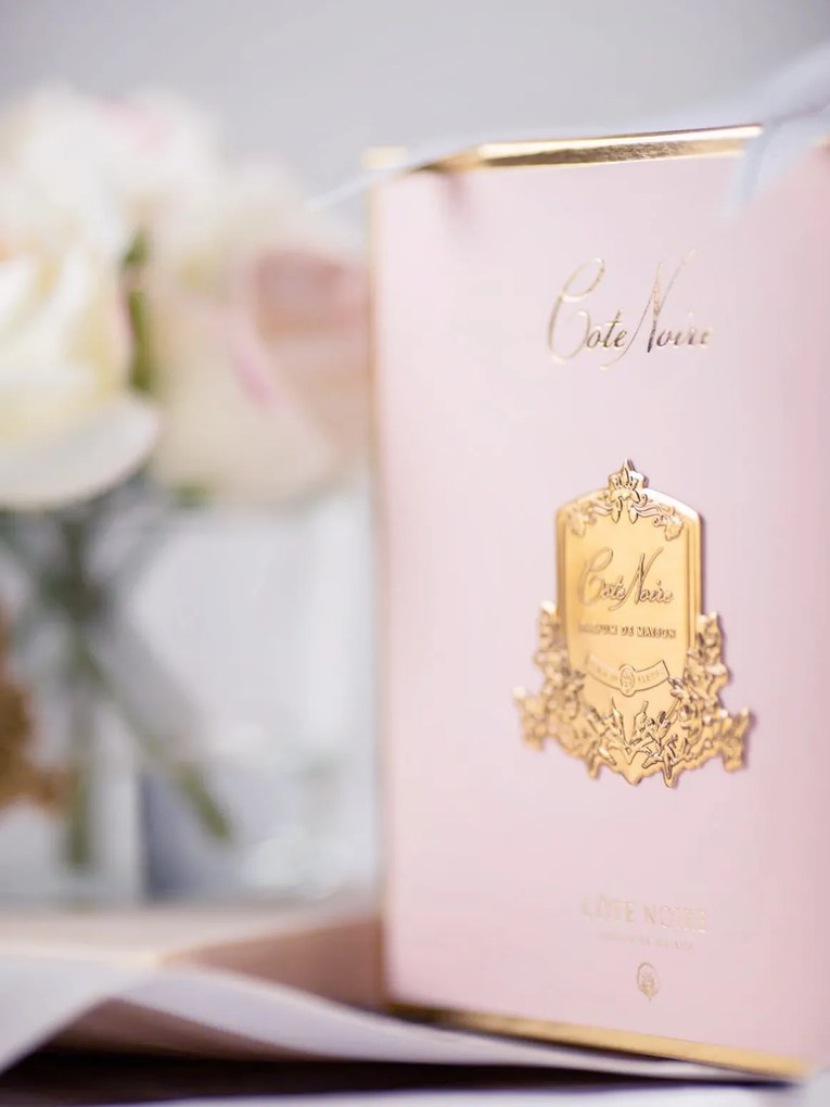 Côte Noire Herringbone svíčka Charente Rose, 600 g