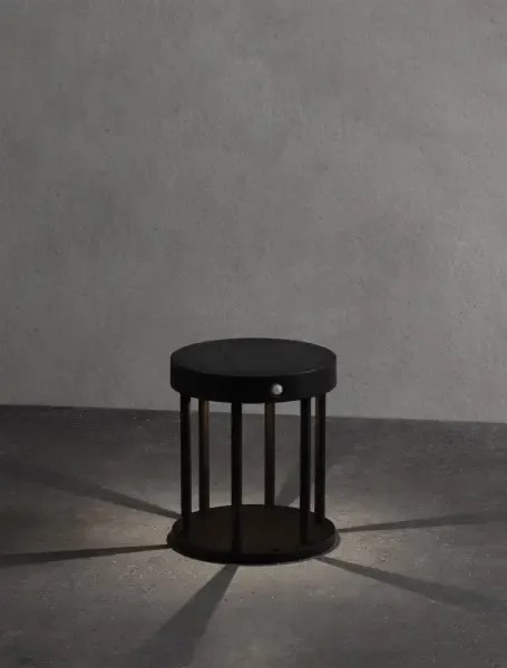 Venkovní lampa Aigo 18