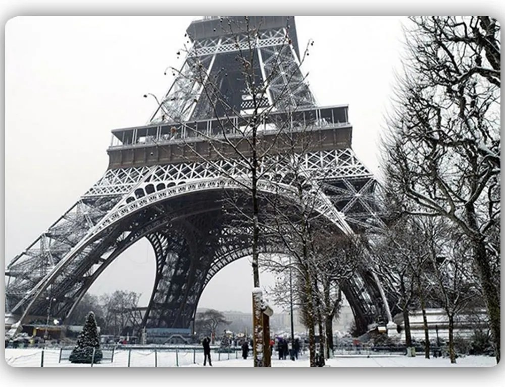 CARO Kovový obraz - Eiffel Tower In The Winter 60x40 cm