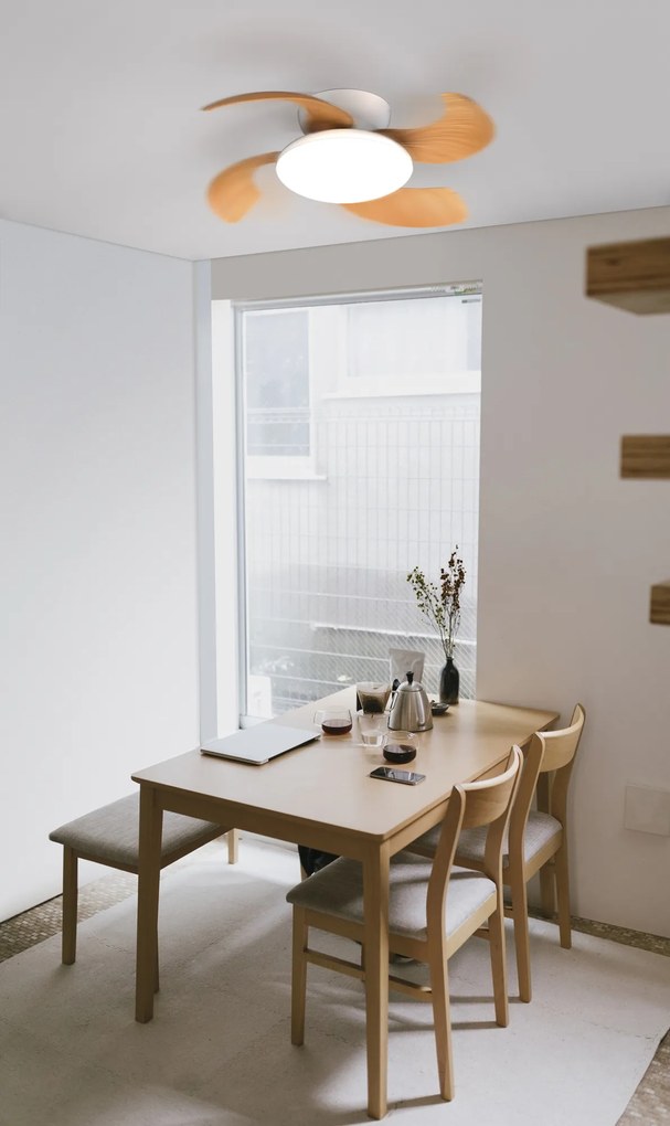 Mantra 8234 Aloha, rozvinovací ventilátor se svítidlem a dálk. ovladačem, LED 45W 2700-5000K, dřevěná, průměr 52/90cm