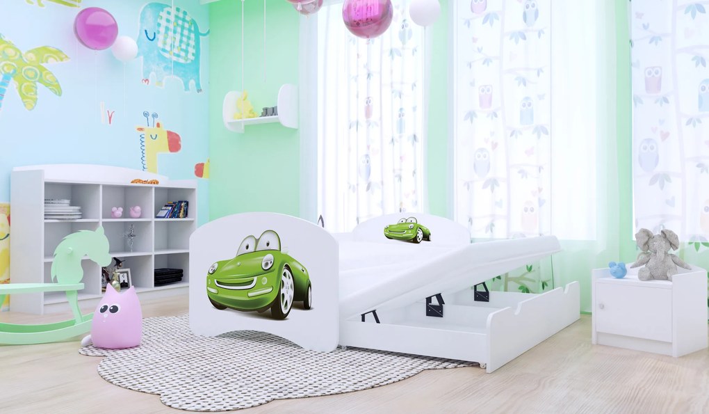 Svět pokojů Dětská postel Kevin pro dvě děti - zelené auto + matrace zdarma Barva: Zelená, Rozměr: 200x90 cm (+750 Kč), Zábrana: NE