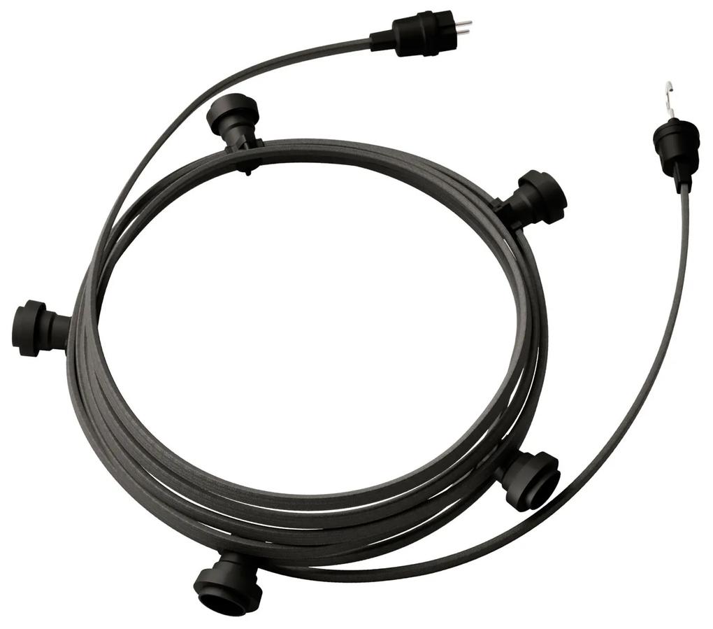 creative cables Hotový světelný řetěz LUMET 7,5 m je sestavený z 5 černých objímek, háčku a zástrčky Barva kabelu: Červená - CM09