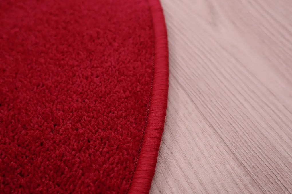 Vopi koberce Vánoční kusový koberec Eton červený kruh - 250x250 (průměr) kruh cm
