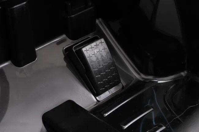 Elektrické autíčko Bentley Bentayga S černé