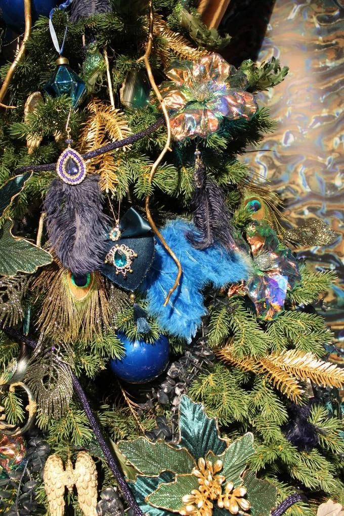 Modrá vánoční ozdoba křídla z peří 16cm