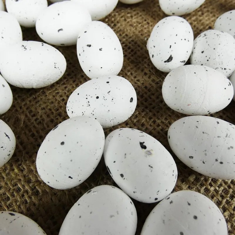 Dekorativní polystyrenová vajíčka BÍLÁ- 2,5 cm, 50 ks