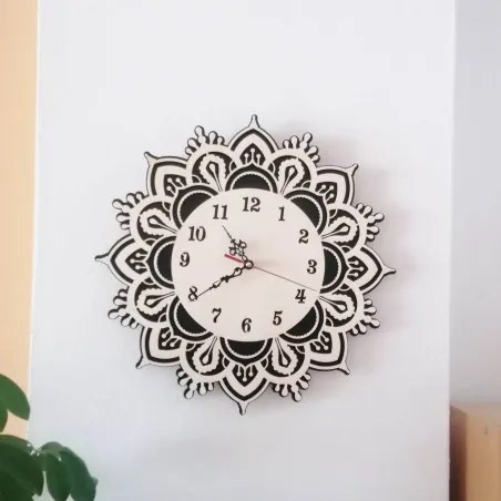 Dřevěné nástěnné hodiny Mandala – Elegantní 3D design | SENTOP PR0375 MDF-playwood