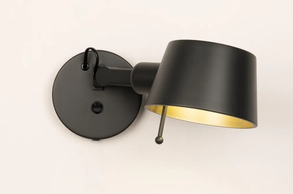 Nástěnné designové svítidlo s vypínačem Niki Black Mono