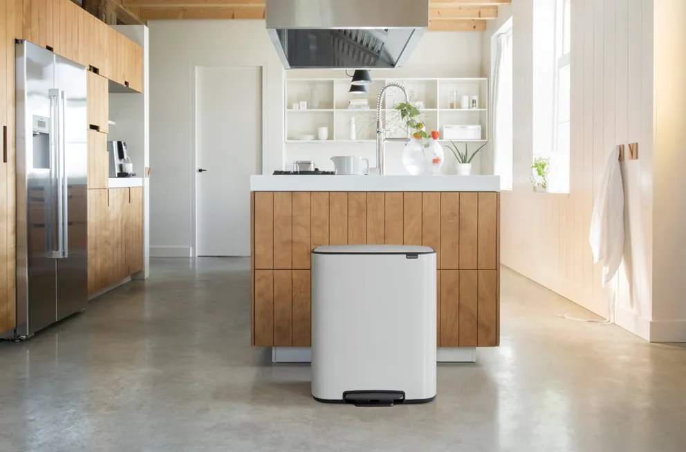 Brabantia BO pedálový koš 2x30L bílá