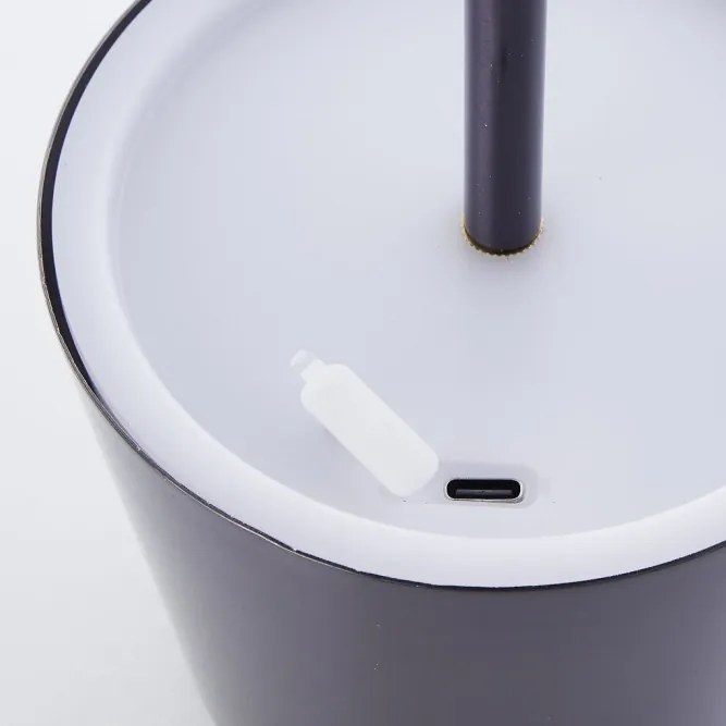 Brilliant G40939/76 Stolní AKU lampa XAANA černý chrom USB-C , CCT
