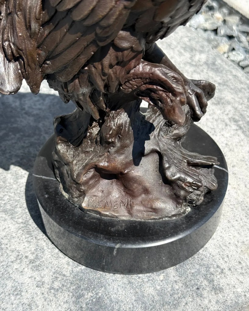 Bronzová socha Kohout – zvířecí figurína