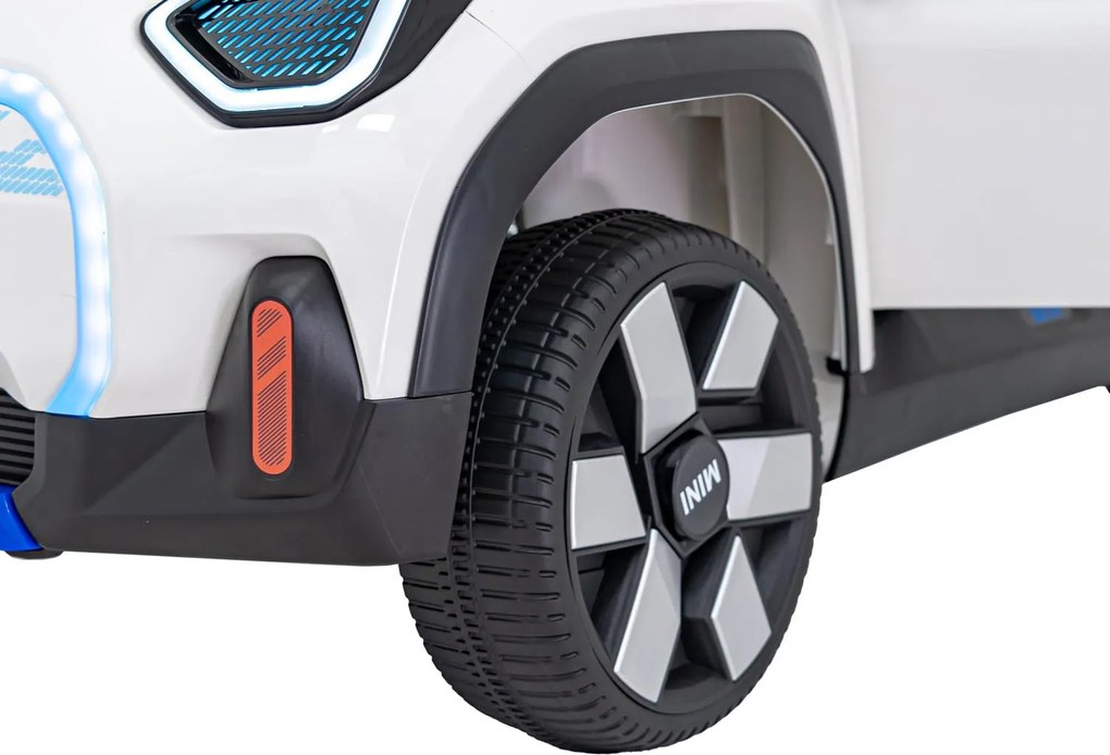 Ramiz Dětské autíčko Mini Concept Aceman crossover, bílé